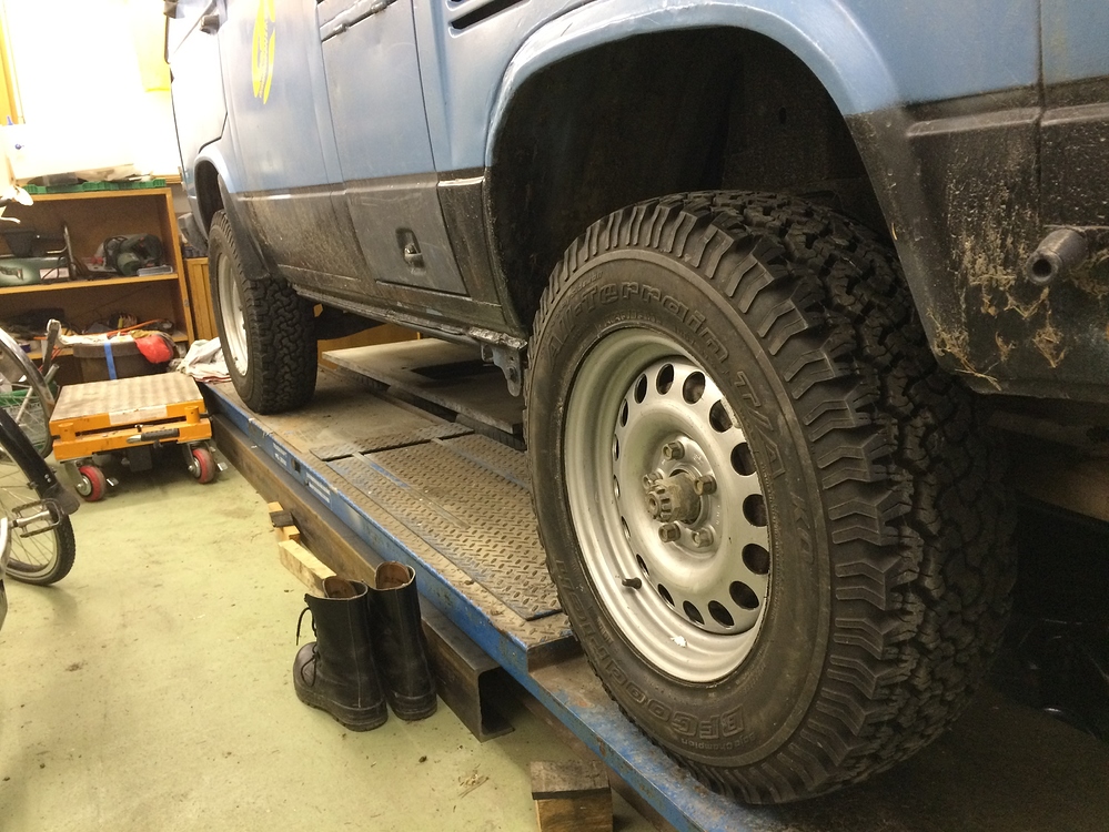 5 Reifen BF Goodrich All Terrain 215/75R15 [VERKAUFT] - Biete ...