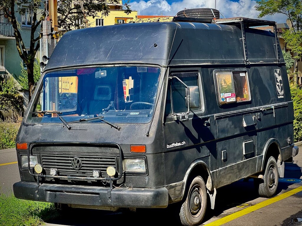 VW LT28 (1988) – Oldtimer-Camper mit neuem Motor, PV & Winterheizung ...